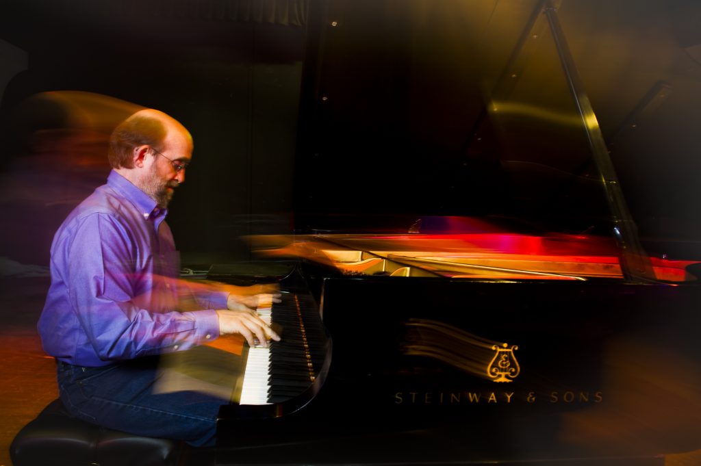 Public invited to piano workshop featuring George Winston – CLC News