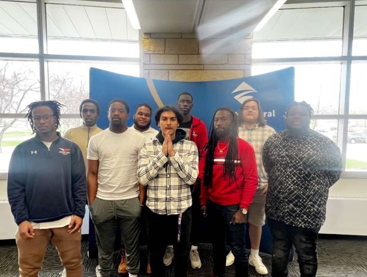 8 CLC students awarded scholarships from IMMOC - CLC News